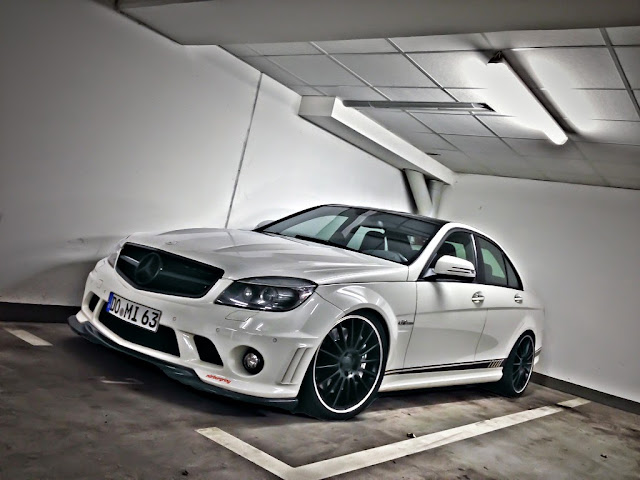 Mercedes-Benz W204 C63 AMG White on Black Wheels | BENZTUNING