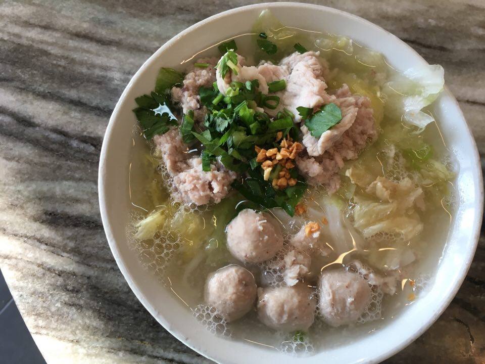 Mable Maeve - Food, Travel, Makeover & Sensitive Skin Care - Beauty