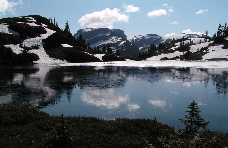 Augerpoint Traverse – Strathcona Wilderness Institute