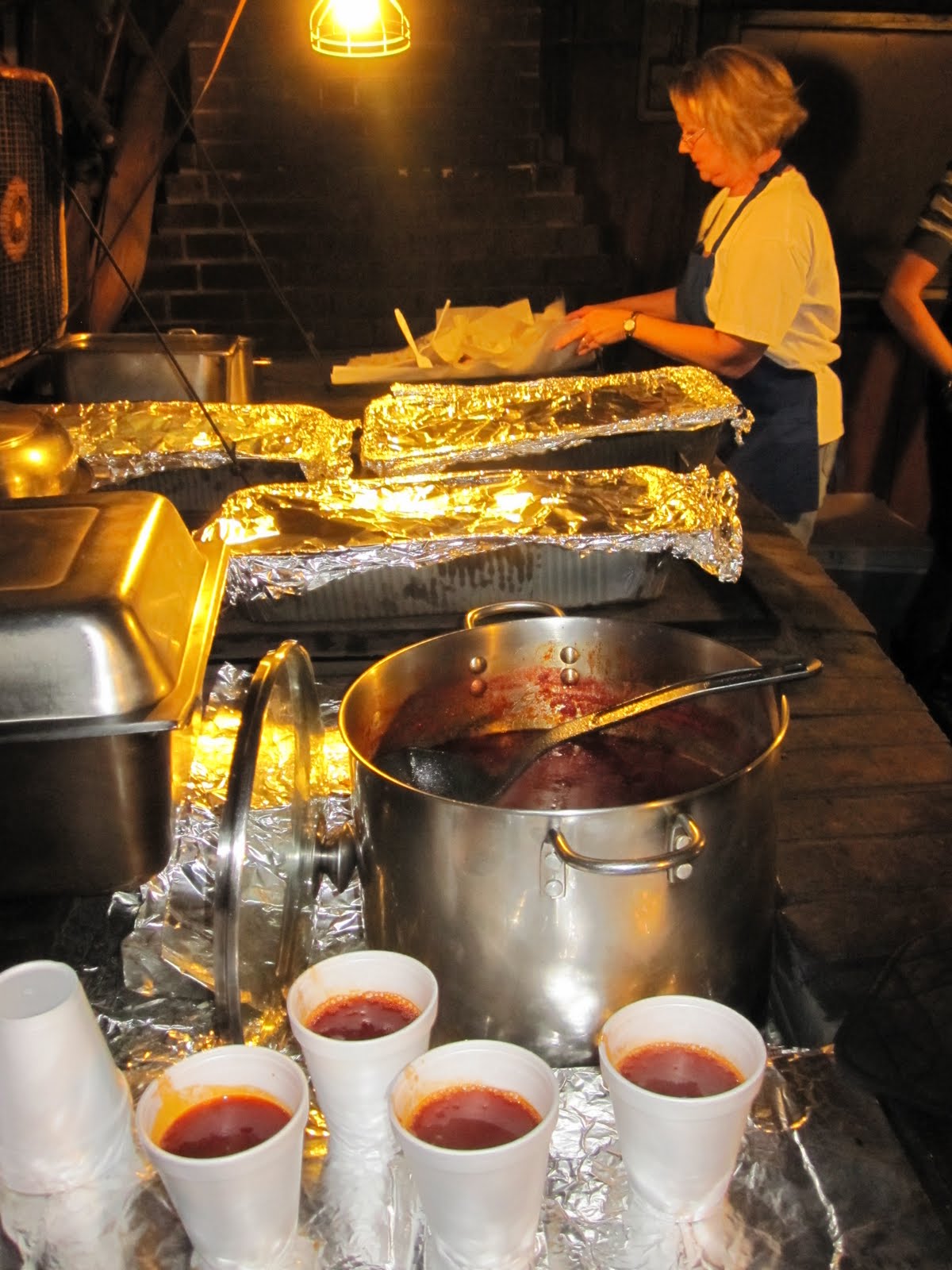 Man Up: Tales of Texas BBQ™: The rest from Cele Store (Manor, TX)