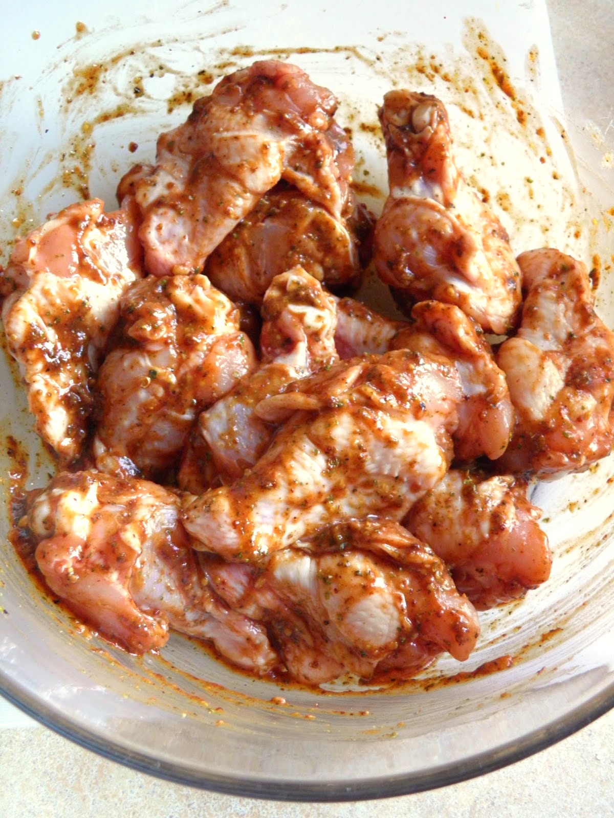 Marynata do skrzydełek na dwa sposoby (łagodna i pikantna) | sio-smutki ...