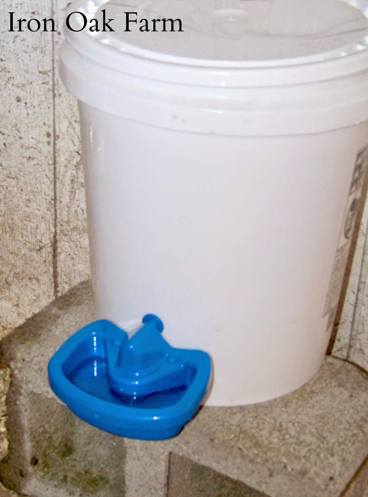 Iron Oak Farm: CC Post: DIY Turkey Nest Box and a GIVEAWAY!!!