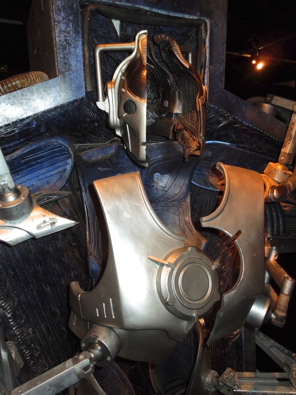 Doctor Who Cybermen upgraded across the ages... - domesticjenni