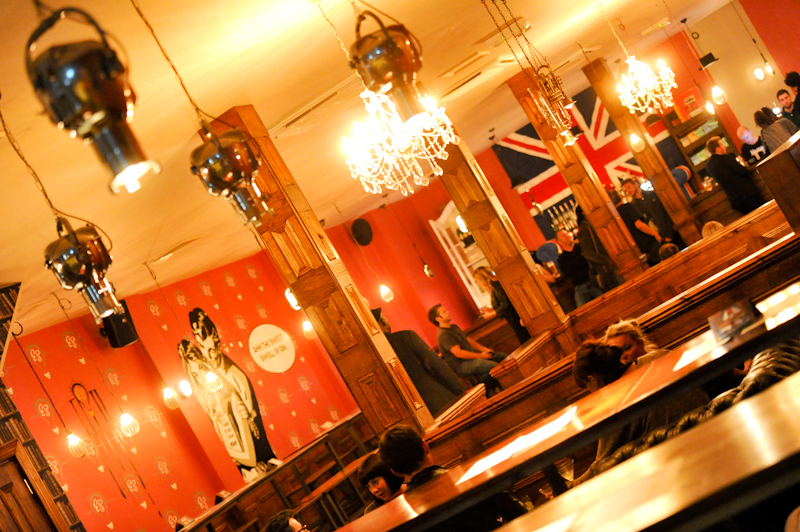 REVIEW: ELECTRIC SOCIAL - London On The Inside