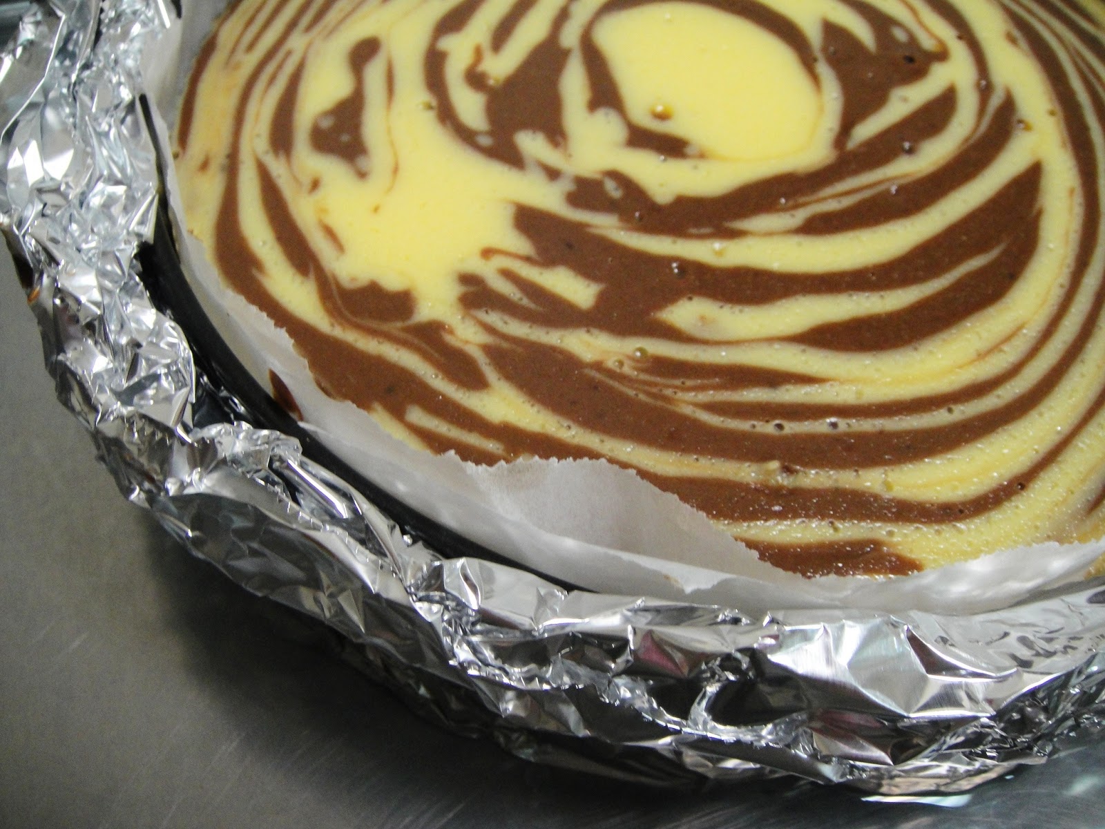 Maryam's Culinary Wonders: 1014. Zebra Cheesecake