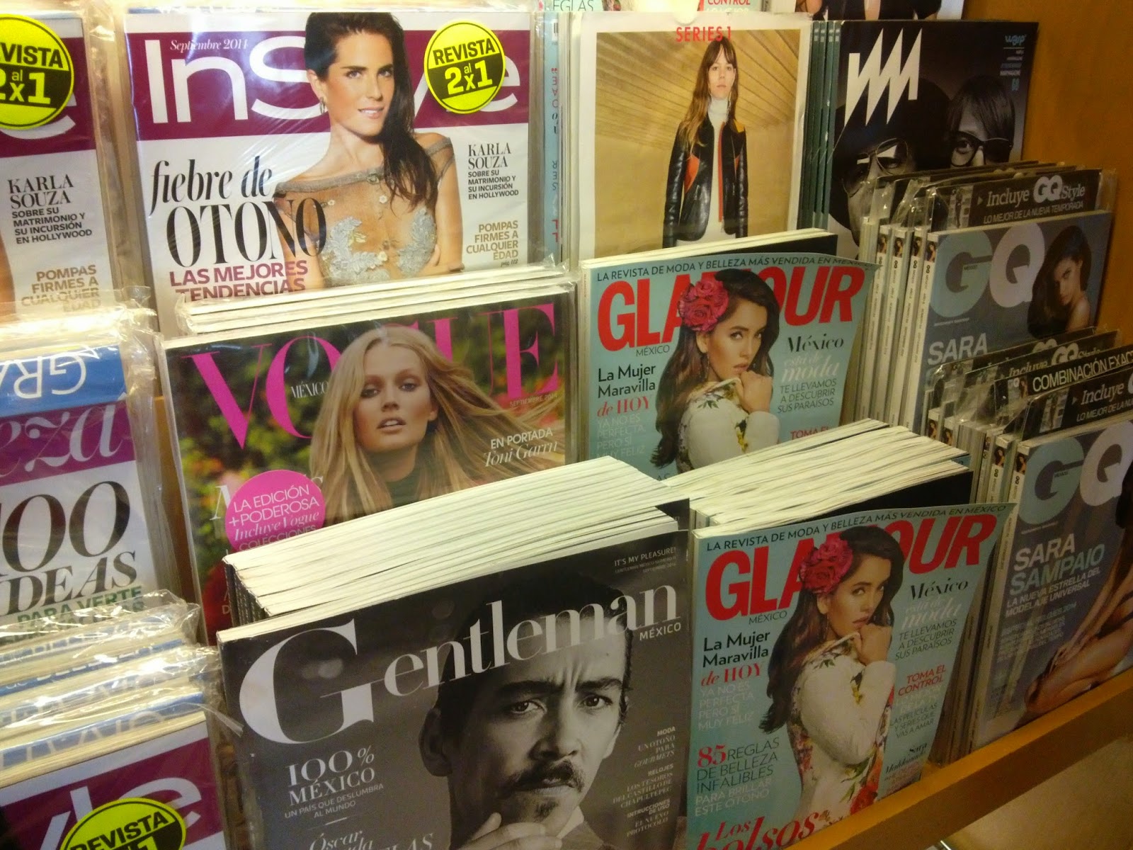 Semiótica Tania: Análisis Semiótico Portada de revista Vogue