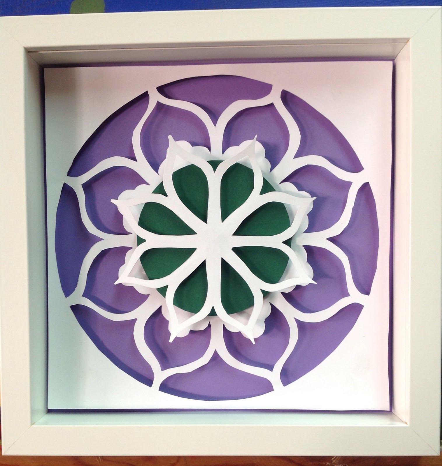 VOLUMEN EN HELIÓPOLIS: RELIEVES RECORTABLES 3D CURSO 2015/16