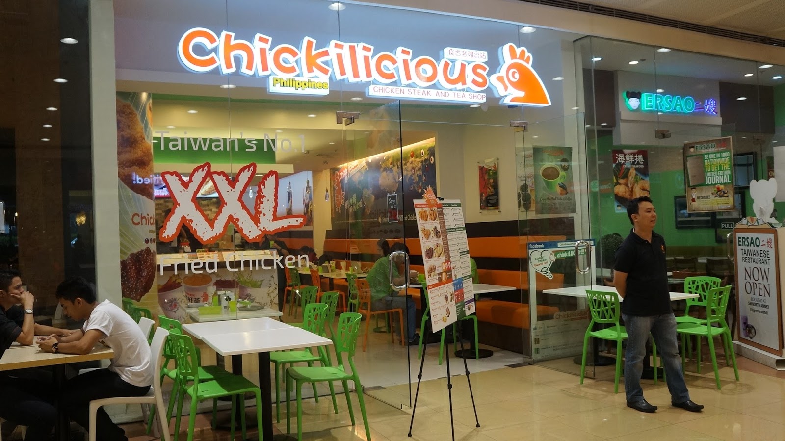 Chickilicious Chicken Steak and Tea Shop: Taiwan's No. 1 XXL Fried ...