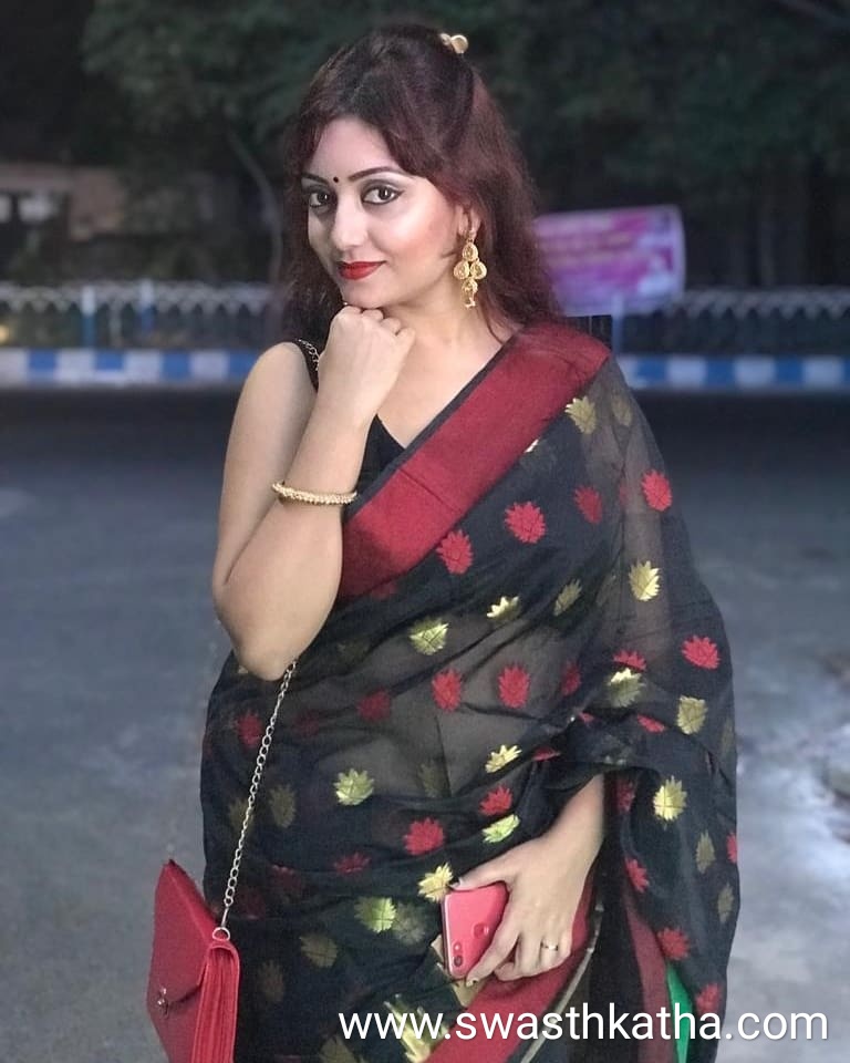 Bengali Model Boudi Rupsa Saha Hot HD Image 2019 - SwasthKatha.com