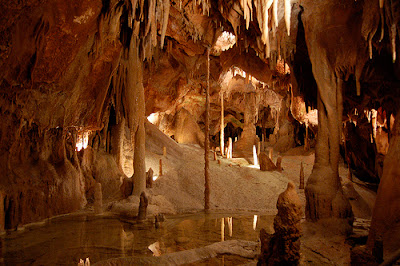 Uma Química Irresistível: Estalactites e Estalagmites