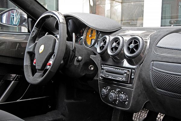 Otomotif Modifications: Ferrari 430 Scuderia