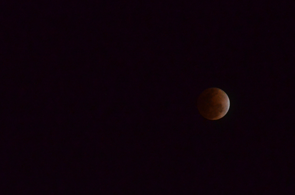 LTO Cambodia: Red Moon