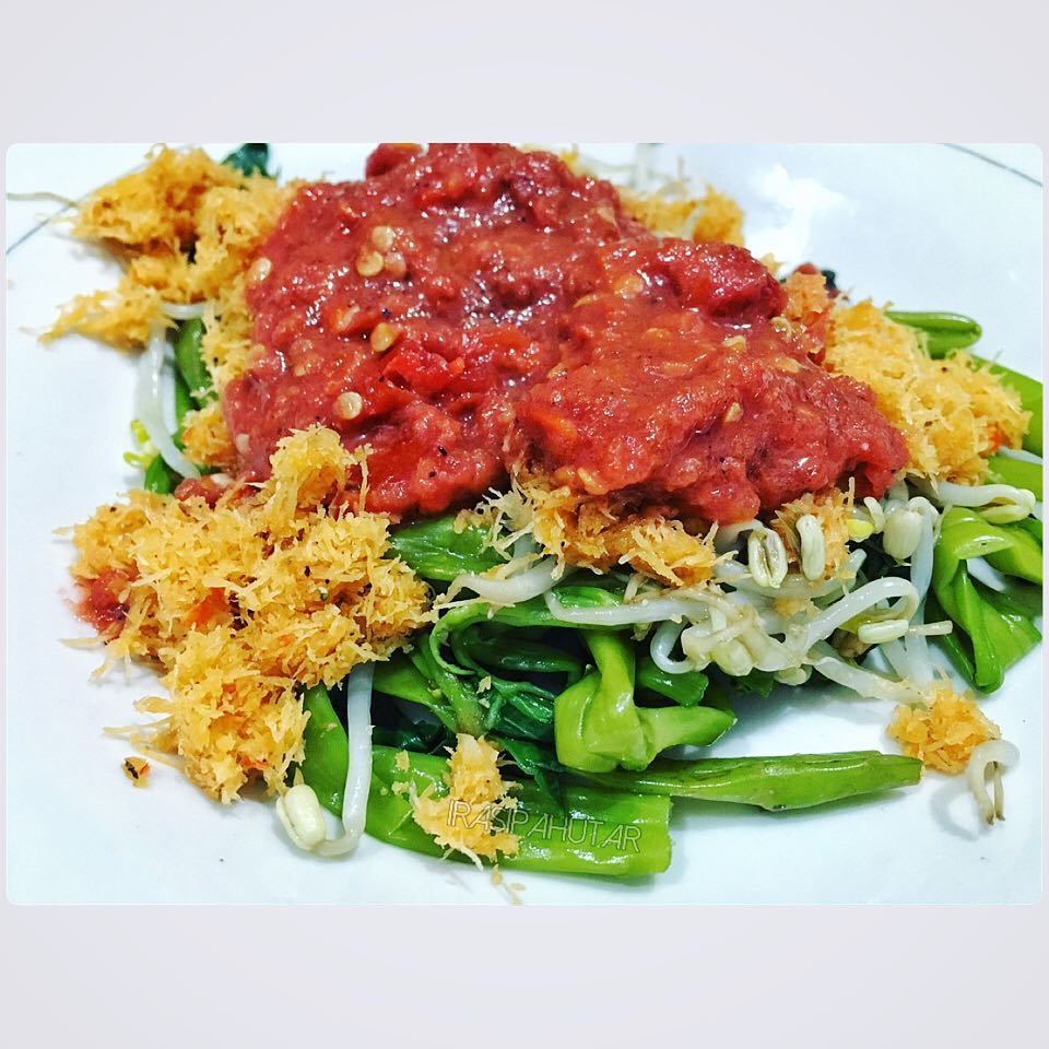 TRADITIONAL FOOD FROM LOMBOK ~ learning tourism destination