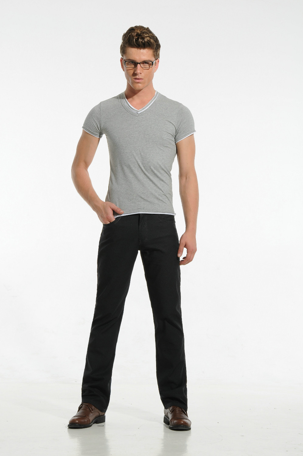 Maria Jose Quijije: HOMBRES DE CUERPO ENTERO