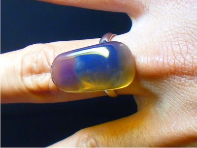 El Arte de la Orfebrería y Joyería : El ámbar azul