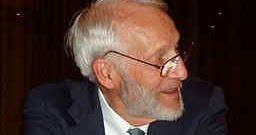 Pilonidal cyst on the butt: Pit Picking according to Bascom (Bascom I)