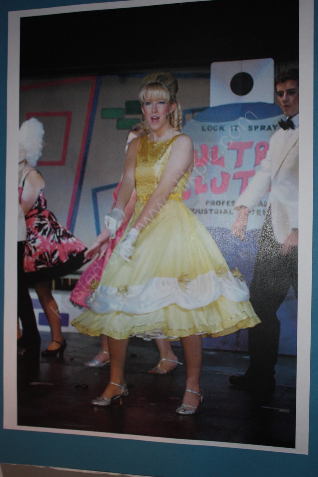 Interview Portfolio: Hairspray set design