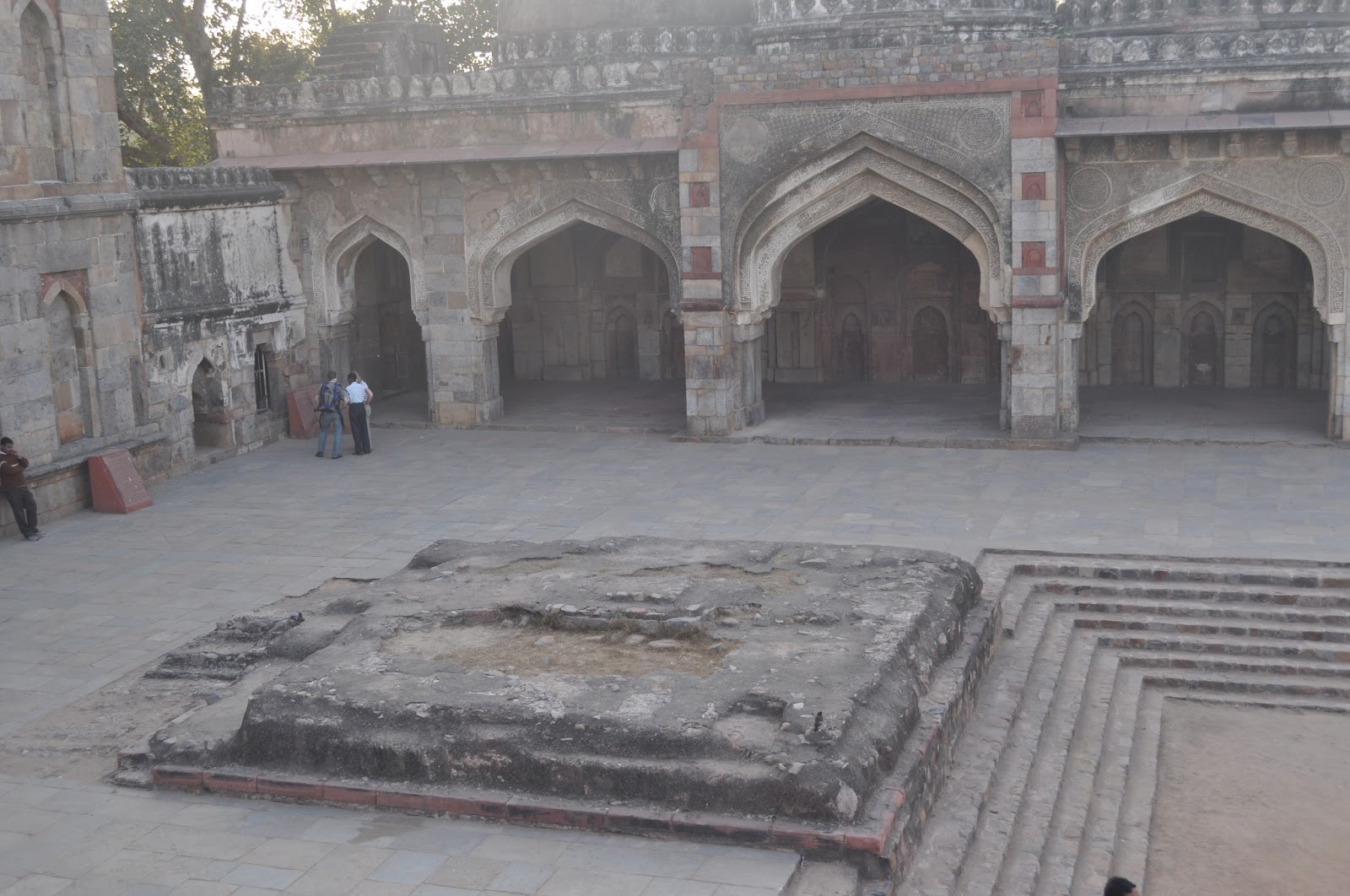 Mystery of Lesser Known History: Bara Gumbad Mosque