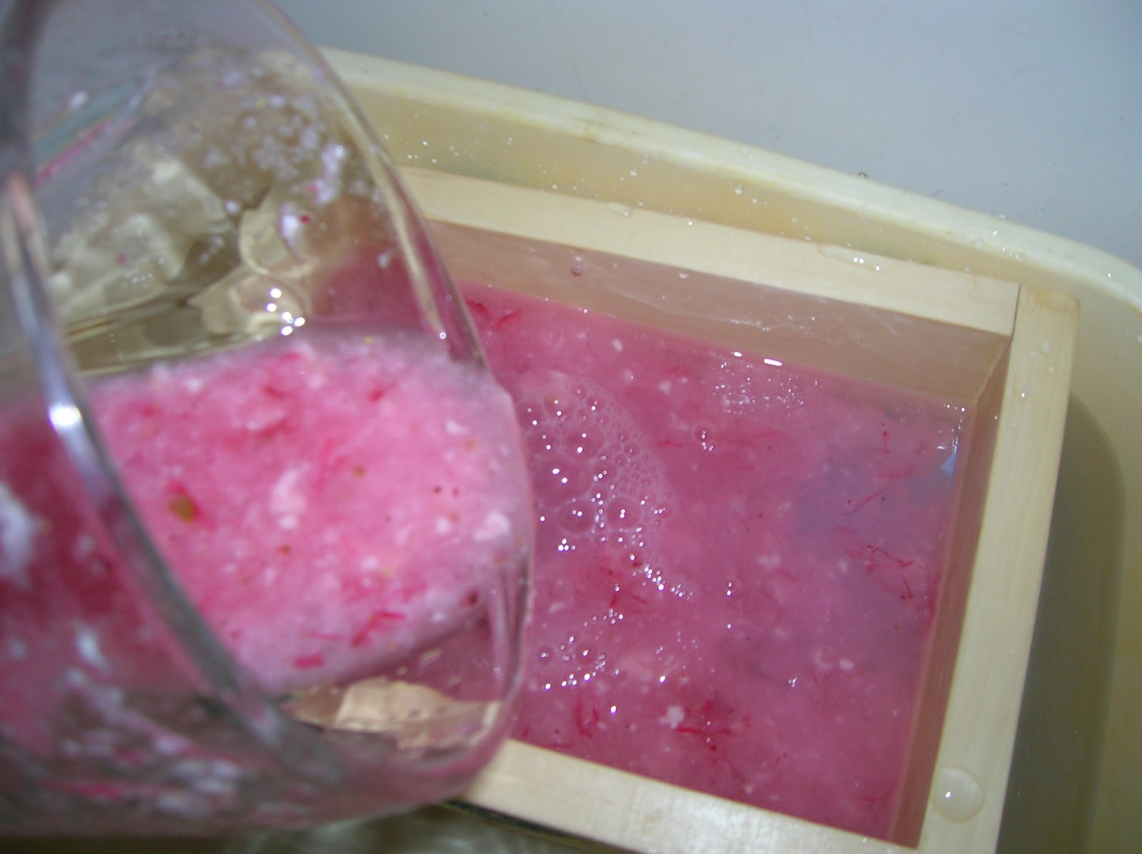 My Creative Mommy: Making Paper Is Fun And Easy!