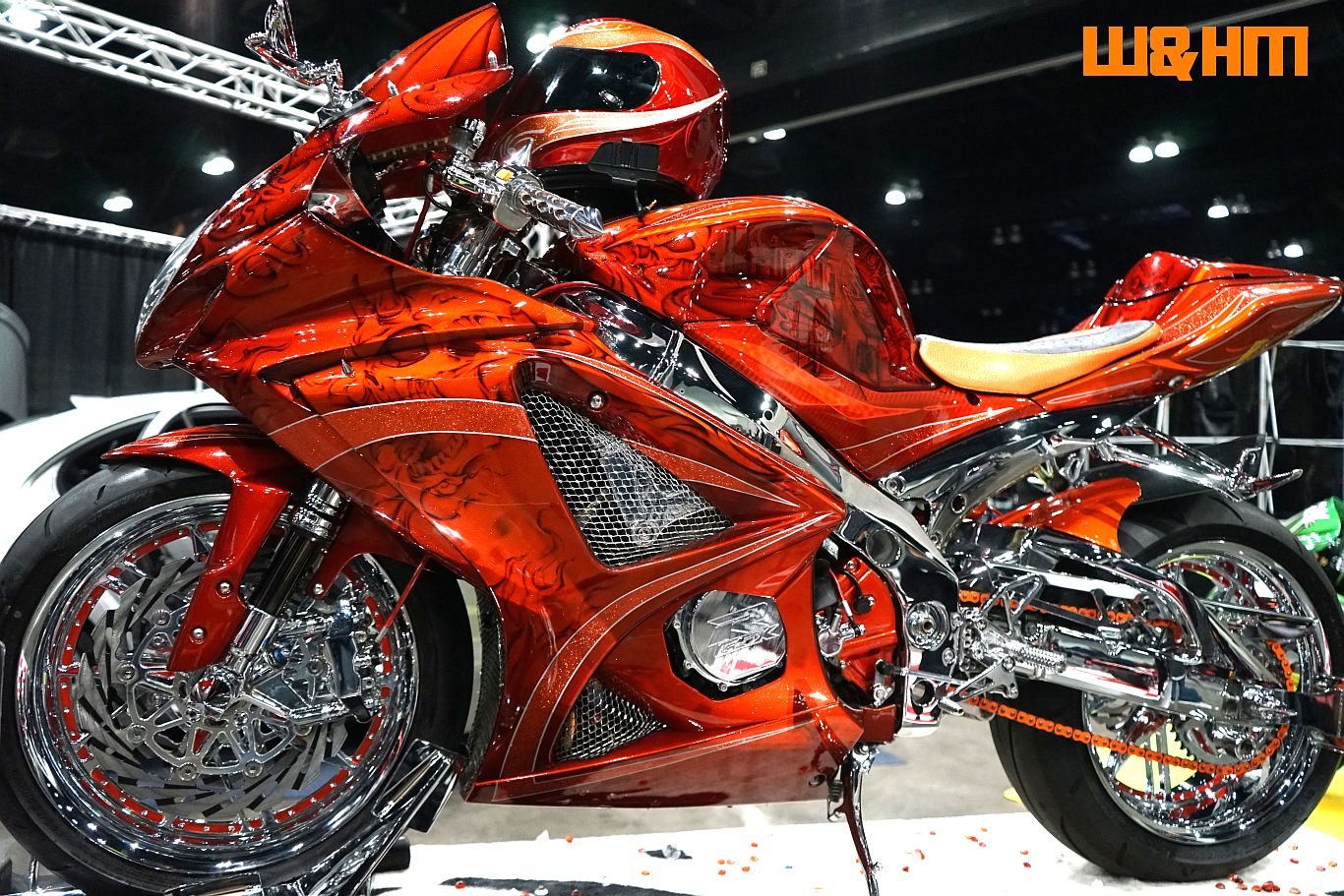 Gigantic Highlight Coverage of 2018 #DUB LA Car Show