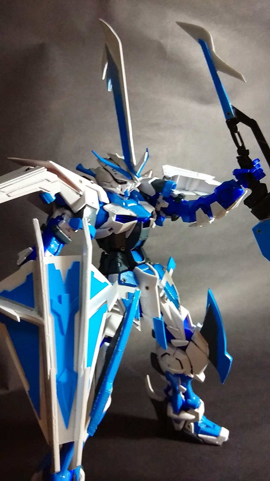 GUNDAM GUY: GUNDAM GUY: READERS FEATURE GUNPLA BUILD - "Royal Knight ...