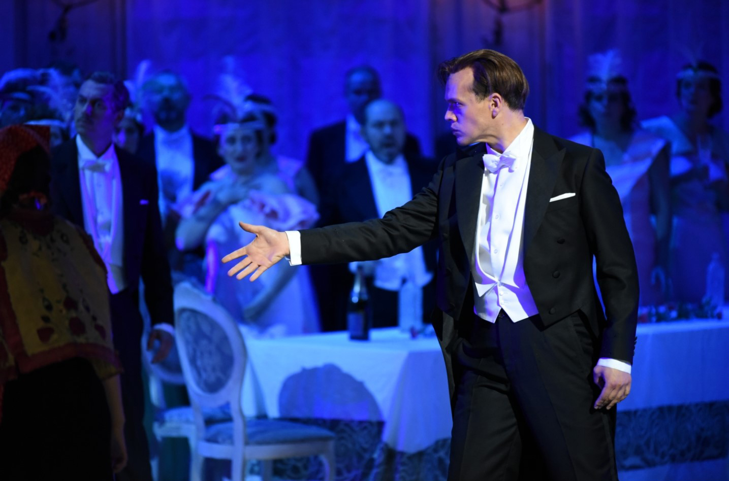 Leidmotief: Thomas Enzinger met Gräfin Mariza in Wiesbaden (****+)