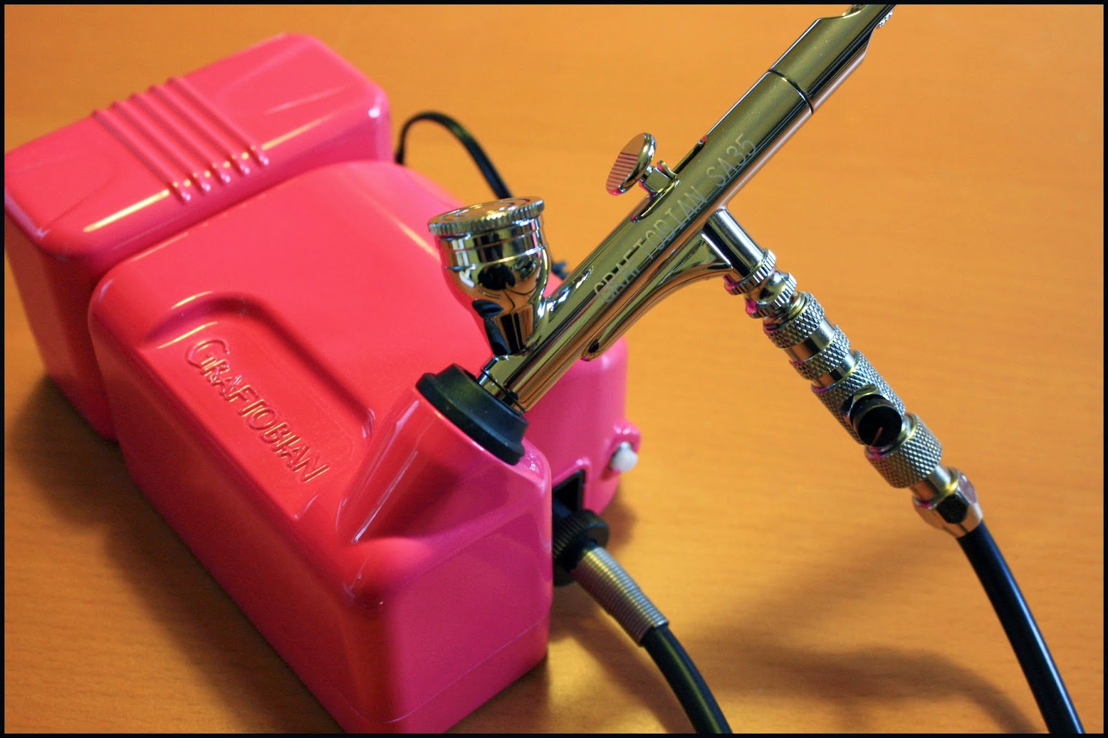 The Airbrush Makeup Guru: Airbrush Makeup Kit In-depth review ...