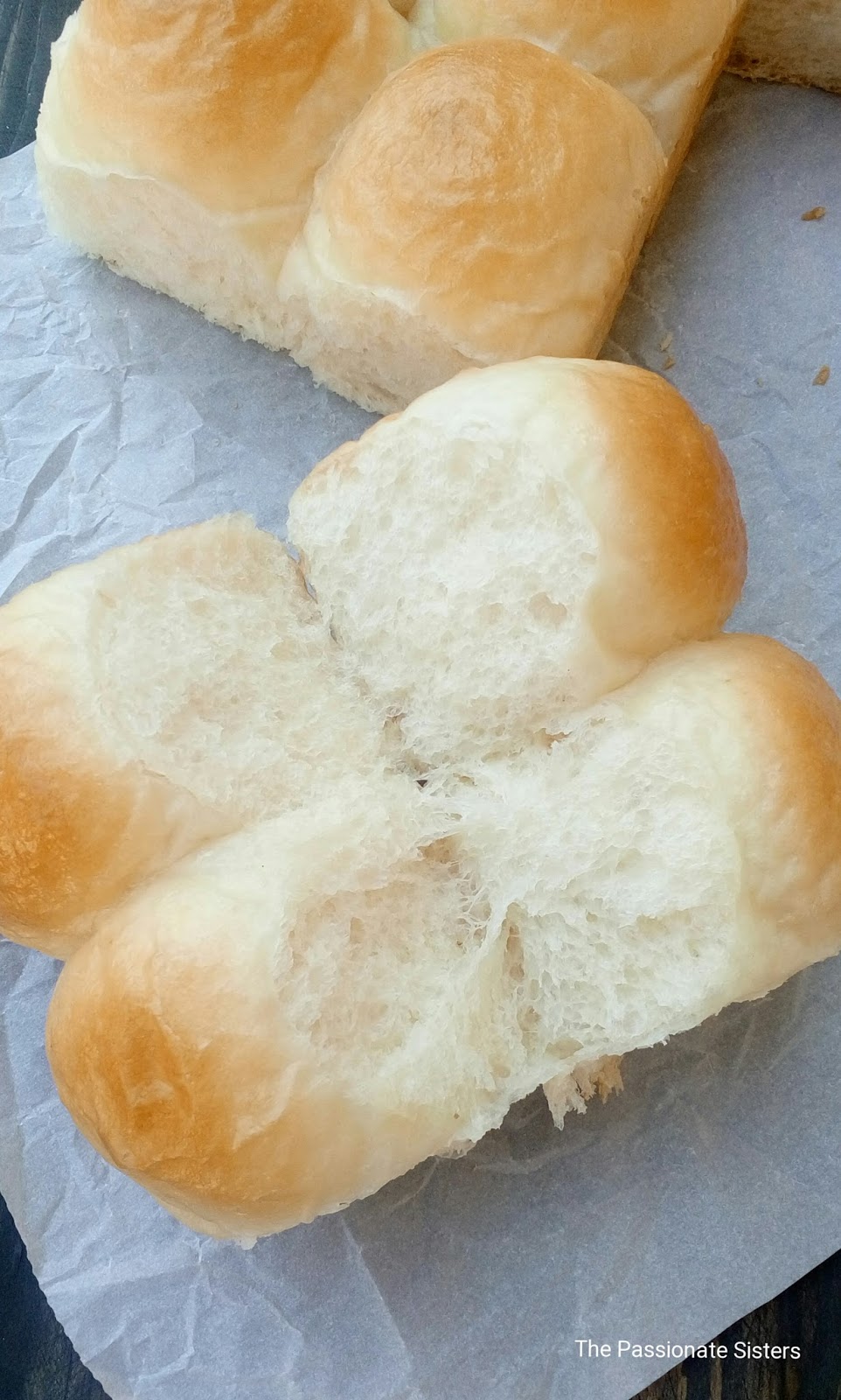 The Passionate Sisters: Eggless Soft and Fluffy Ladi Pav Buns / Dinner ...