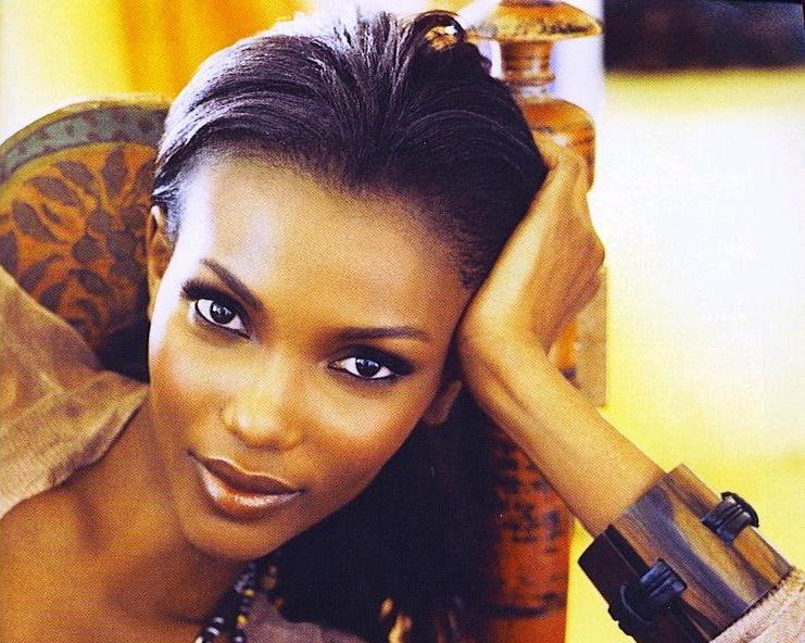 Chizy's Spyware: Happy Birthday To Ex-Beauty Queen, Agbani Darego As ...