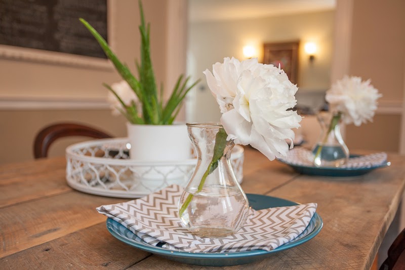 Simply Sarah Style Decorating (Part 1): A Rustic Chic Dining Room ...