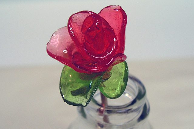 Step by step instructions to Make Roses Out of Jolly Ranchers Candy