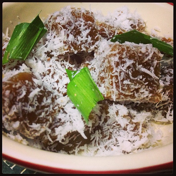 Mommy In The Kitchen: Kueh Kosui / Kueh Koswe