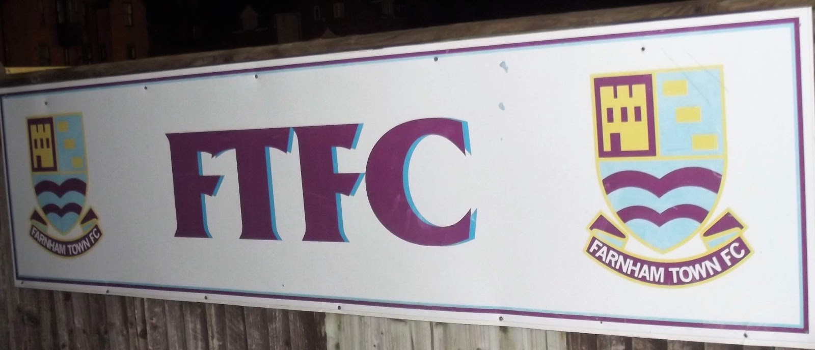 The Wycombe Wanderer: Farnham Town FC - The Memorial Ground