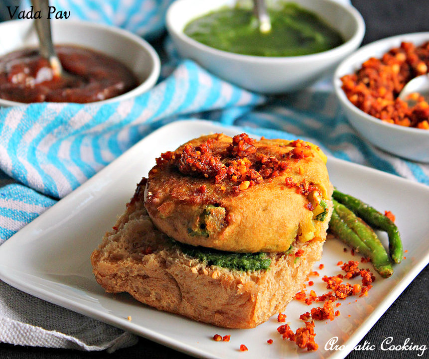 Aromatic Cooking: Vada Pav