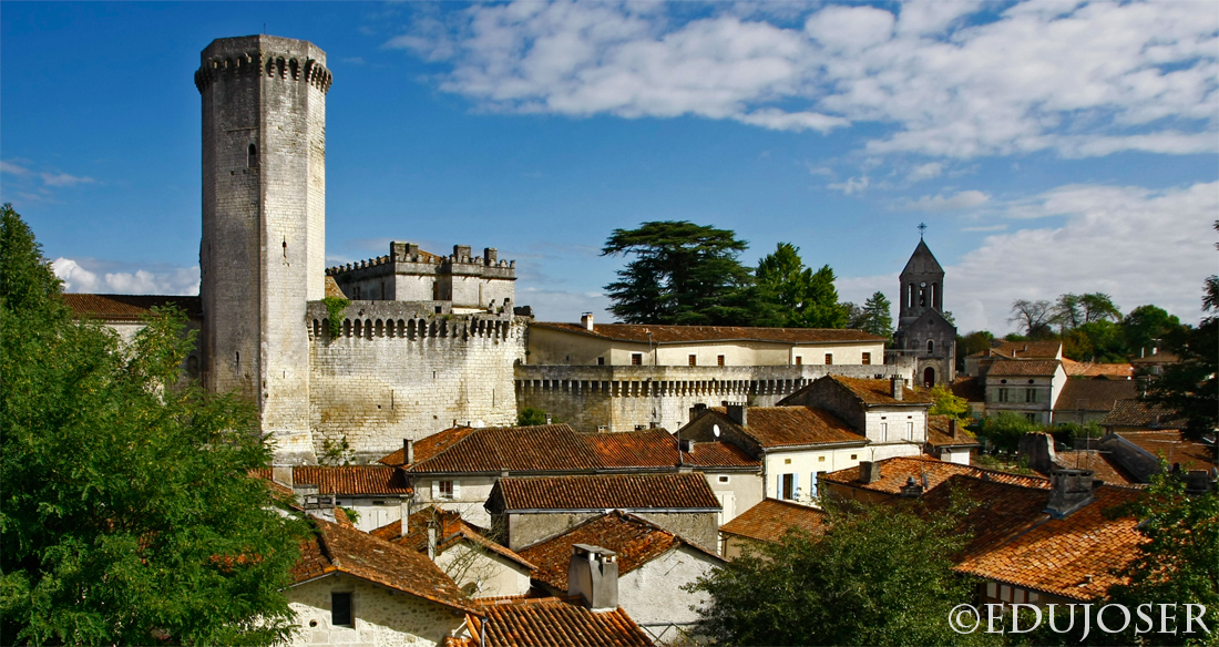 EDUJOSER: CASTILLO DE BOURDEILLES (Francia)