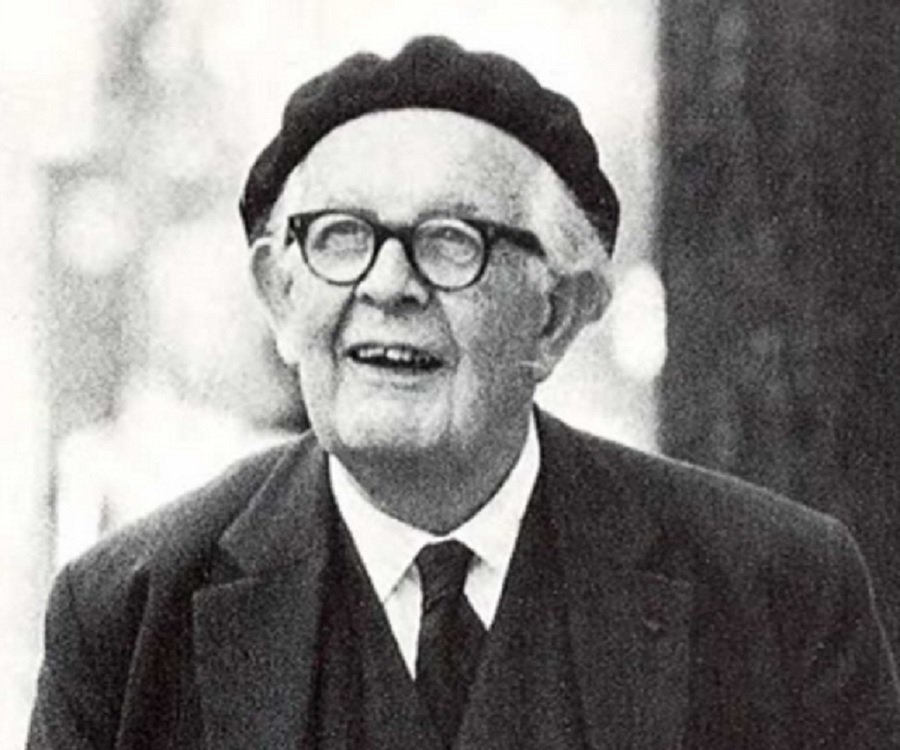 Versar Mari Na Real Jean Piaget Por Ives De La Taille Col Grandes