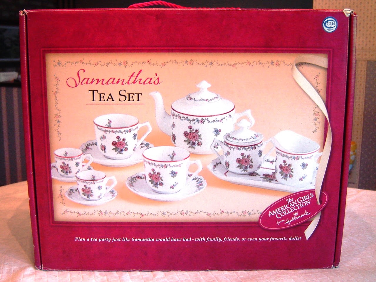 Living A Doll's Life : *REVIEW* Samantha's Tea Set