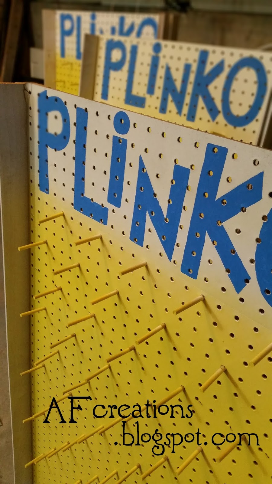 A~F Creations: Make a Plinko Board