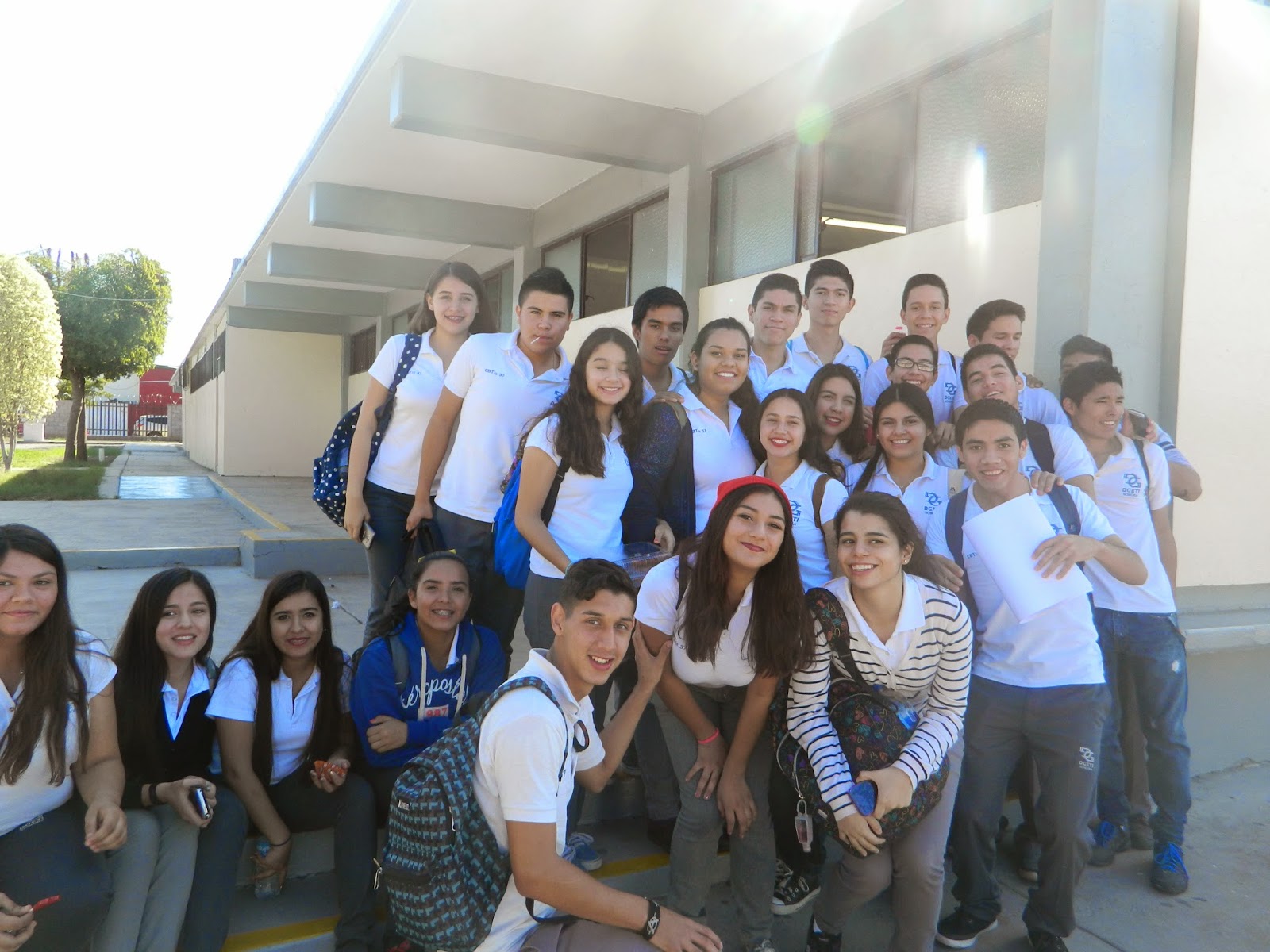 Centro de Bachillerato Tecnológico industrial y de servicios No. 37 ...