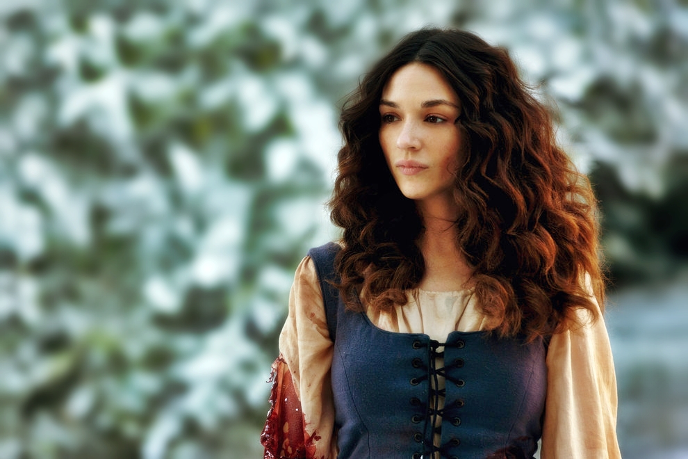 Crystal Reed de volta ao Teen Wolf - Episódio : The Maid of Gévaudan ...
