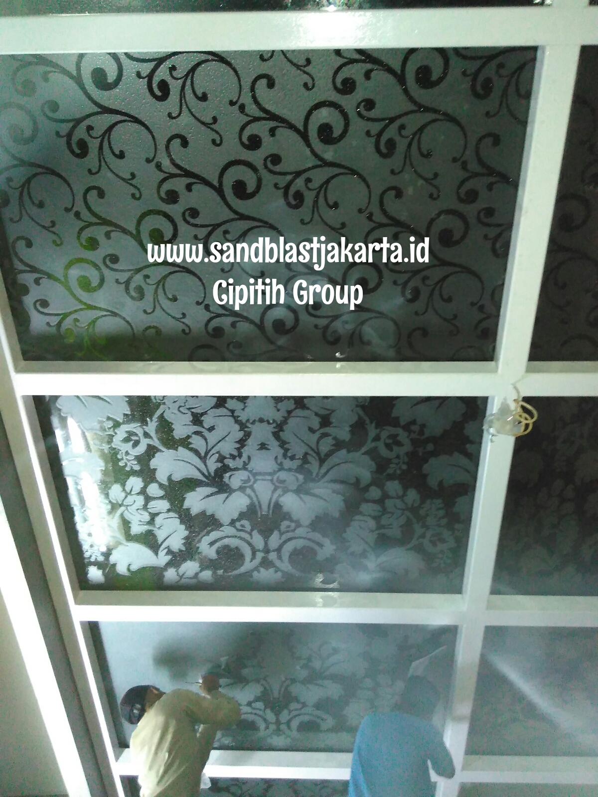 Sticker Sandblast: Motif Ornamen dan Batik. Batu Merah Residence, Pasar ...
