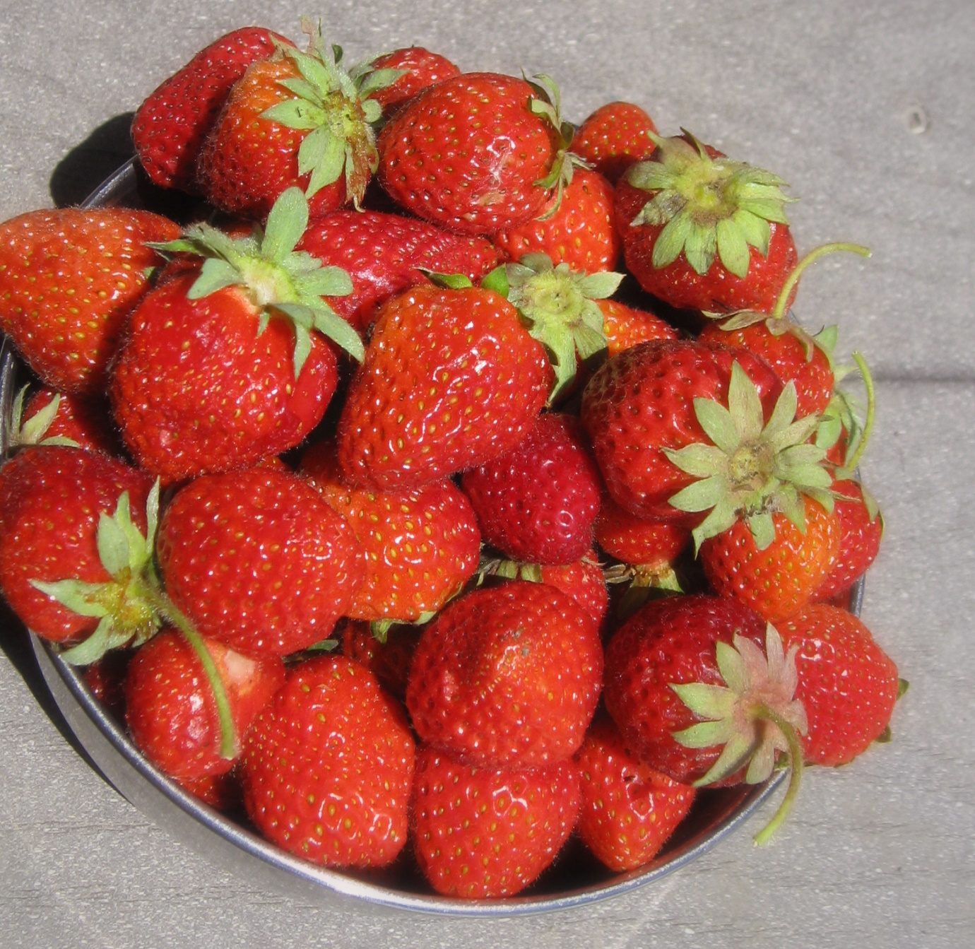 Simply Projects: Refreshing June Strawberries