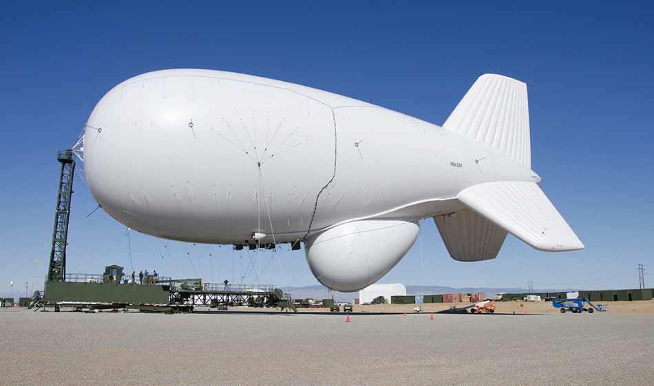 Asian Defence News: Loose US military blimp lands in Pennsylvania