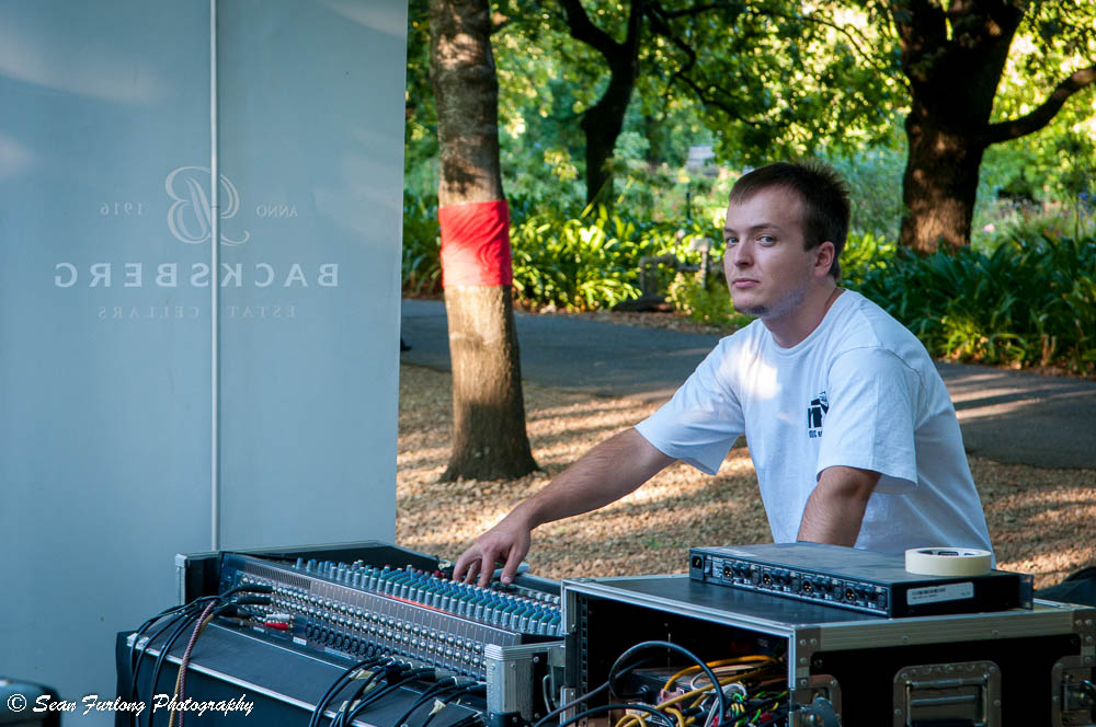 Sean Furlong Photography: Backsberg Picnic Concerts - Robin Auld