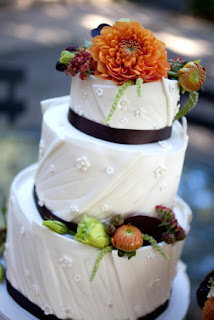 Fuzzy Cakes: Wedding cakes