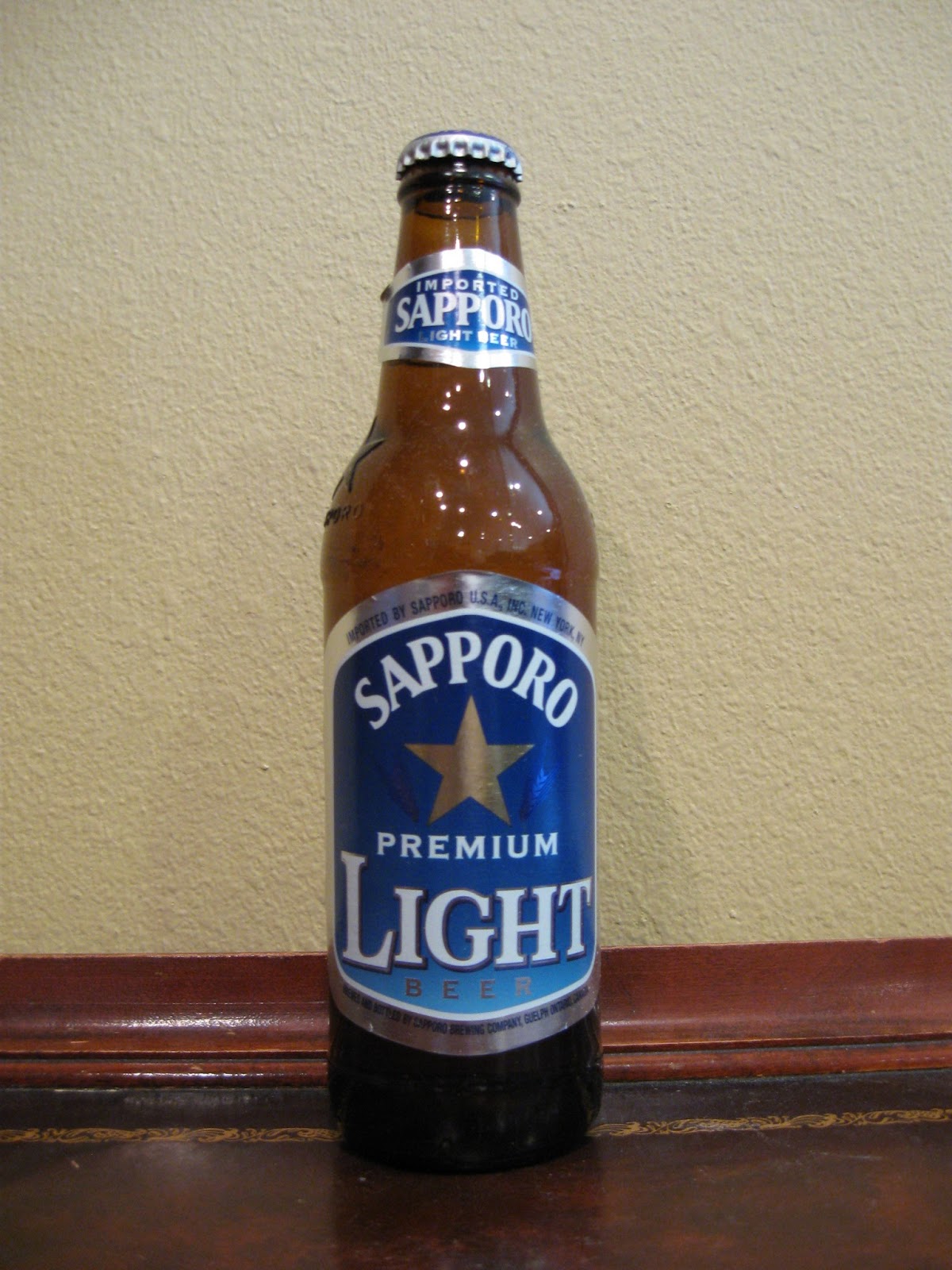 Doing Beer Justice: Sapporo Light