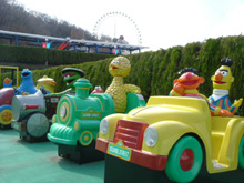 Big Bird Bridge: Tokyo Sesame Place coin operated kiddie rides