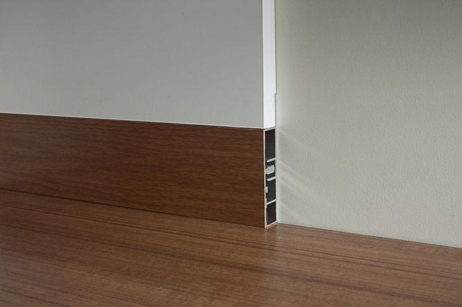 UNOON: Zócalo | Metal Line | Metal Line 99/C