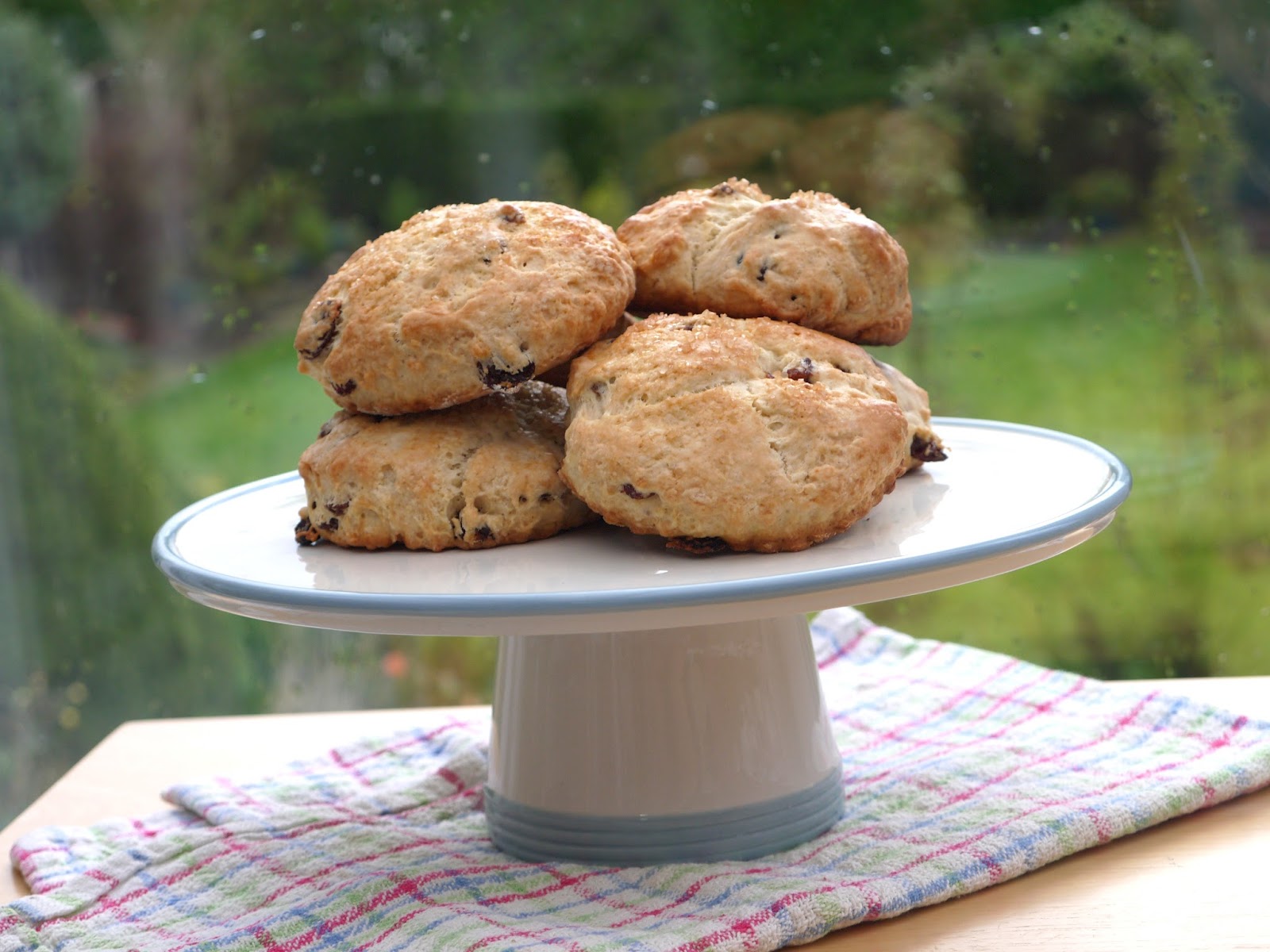 This Muslim Girl Bakes: Sunday Cravings: Scones!