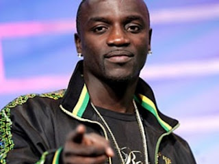 celebrity Gossip: Akon Dressing Style